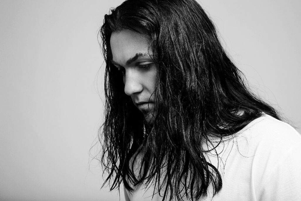 Grabbitz – Follow Me - GodHatesG⨁th